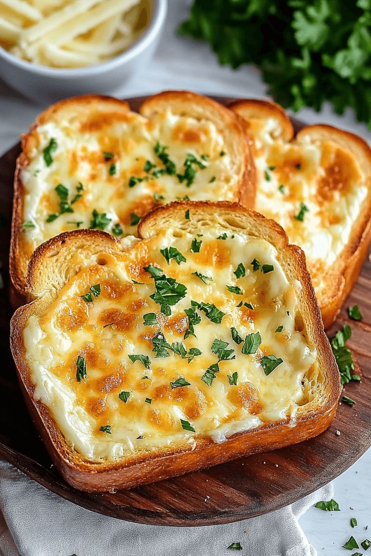 Ultimate Cheesy Texas Toast Recipe With Buttery Flavor - Craft Meats