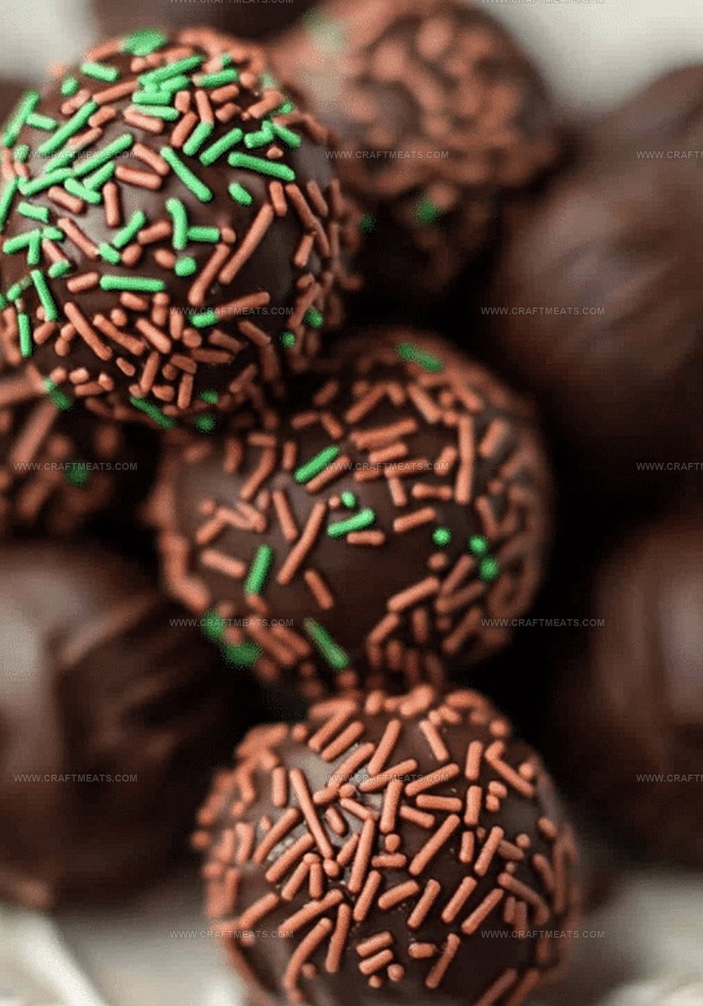 Sweet 5-Ingredient Amaretto Truffles Recipe - Craft Meats