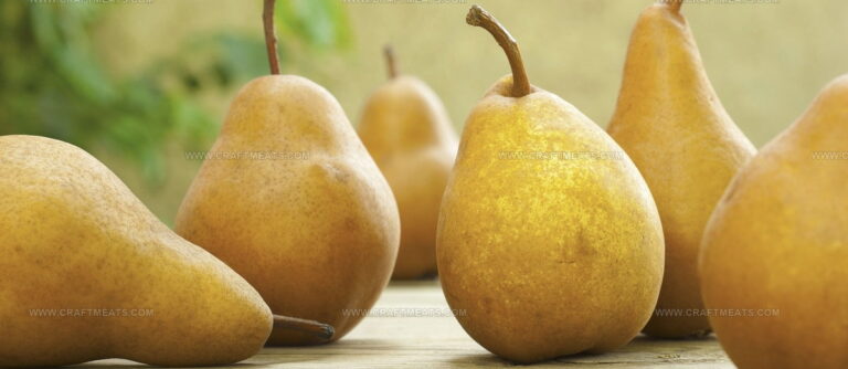 31 Must-Try Seasonal Spanish Fruits for Your Summer Table - Craft Meats
